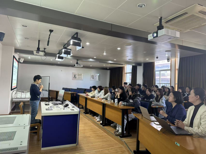 上海城建职业学院-健康与社会关怀学院